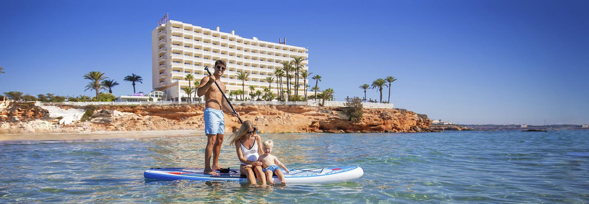 Hoteles SERVIGROUP: Reserva tu hotel al mejor precio