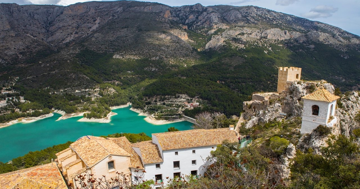 TOP 5 mejores lugares que VER y HACER en Guadalest ☀️